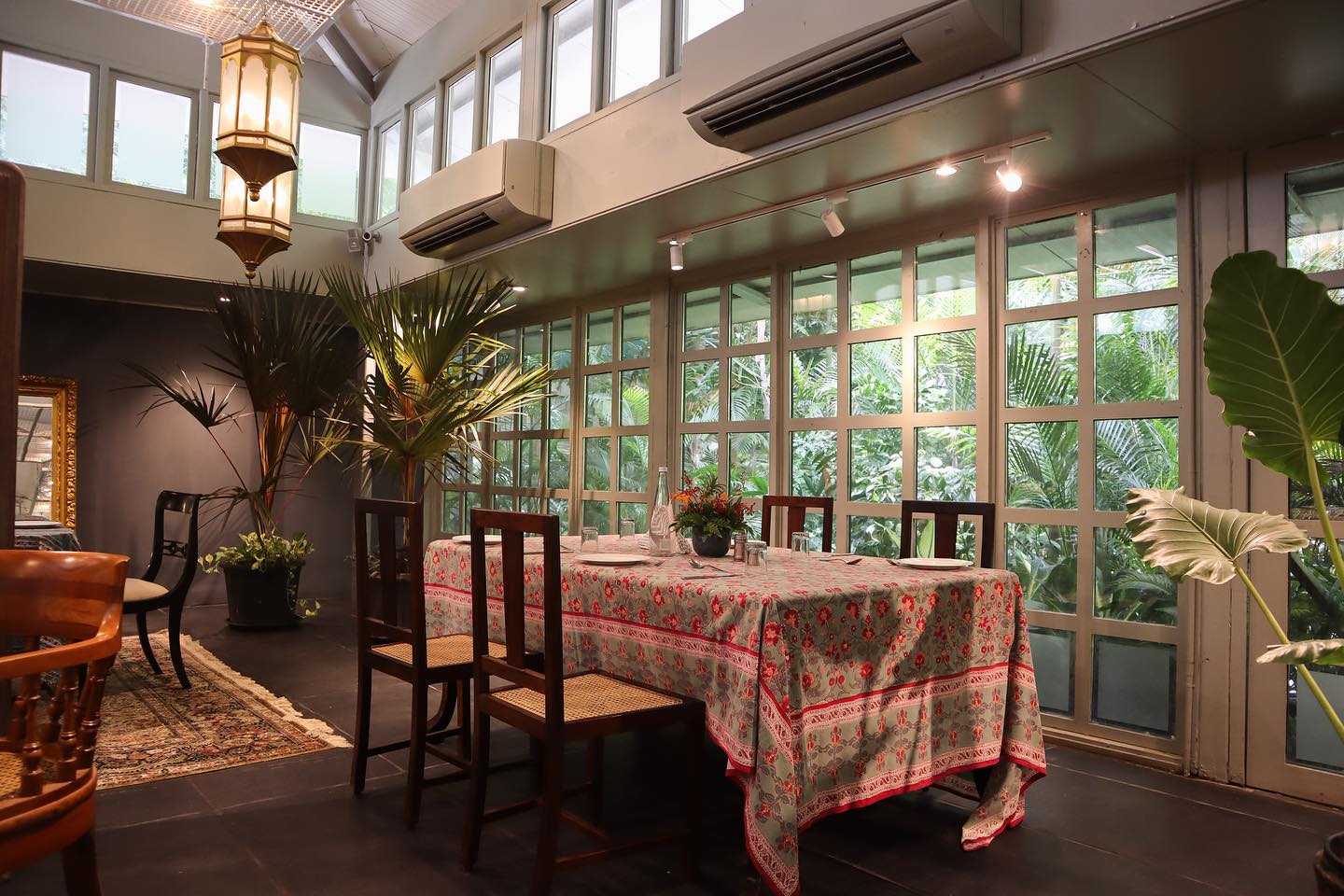 15 Best Cafes in Chennai for the Perfect Ambience and Vibes